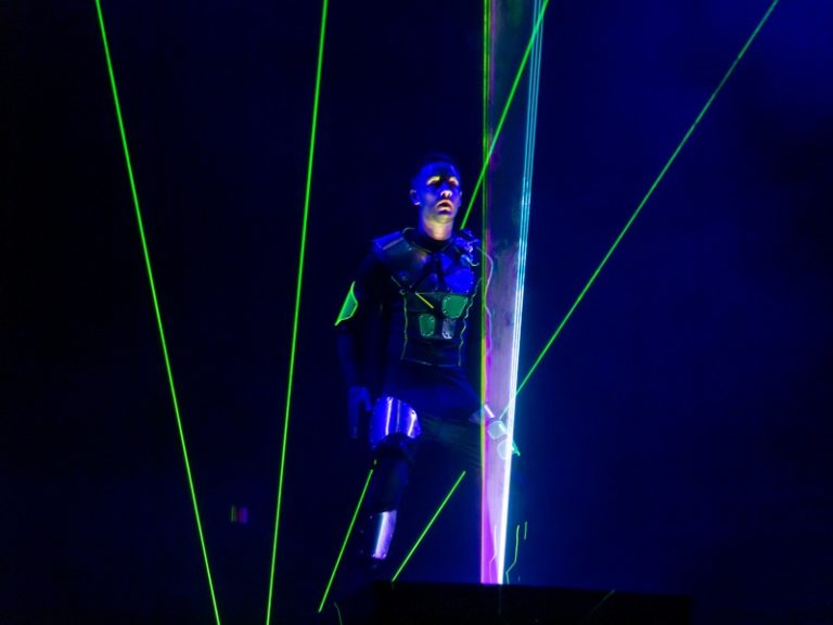 Our laser man in Switzerland - Talents & Productions